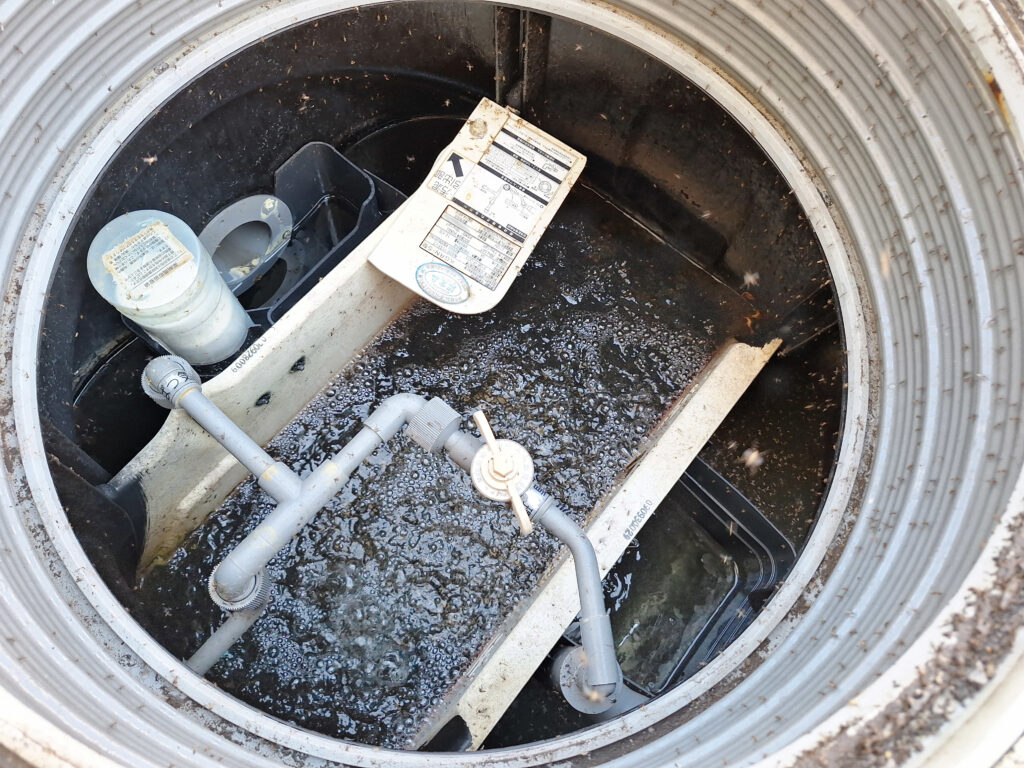 ニッコー 浄化槽 NSR-5型 | 初心者のための浄化槽管理士 実践ガイド | 浄化槽ワークス