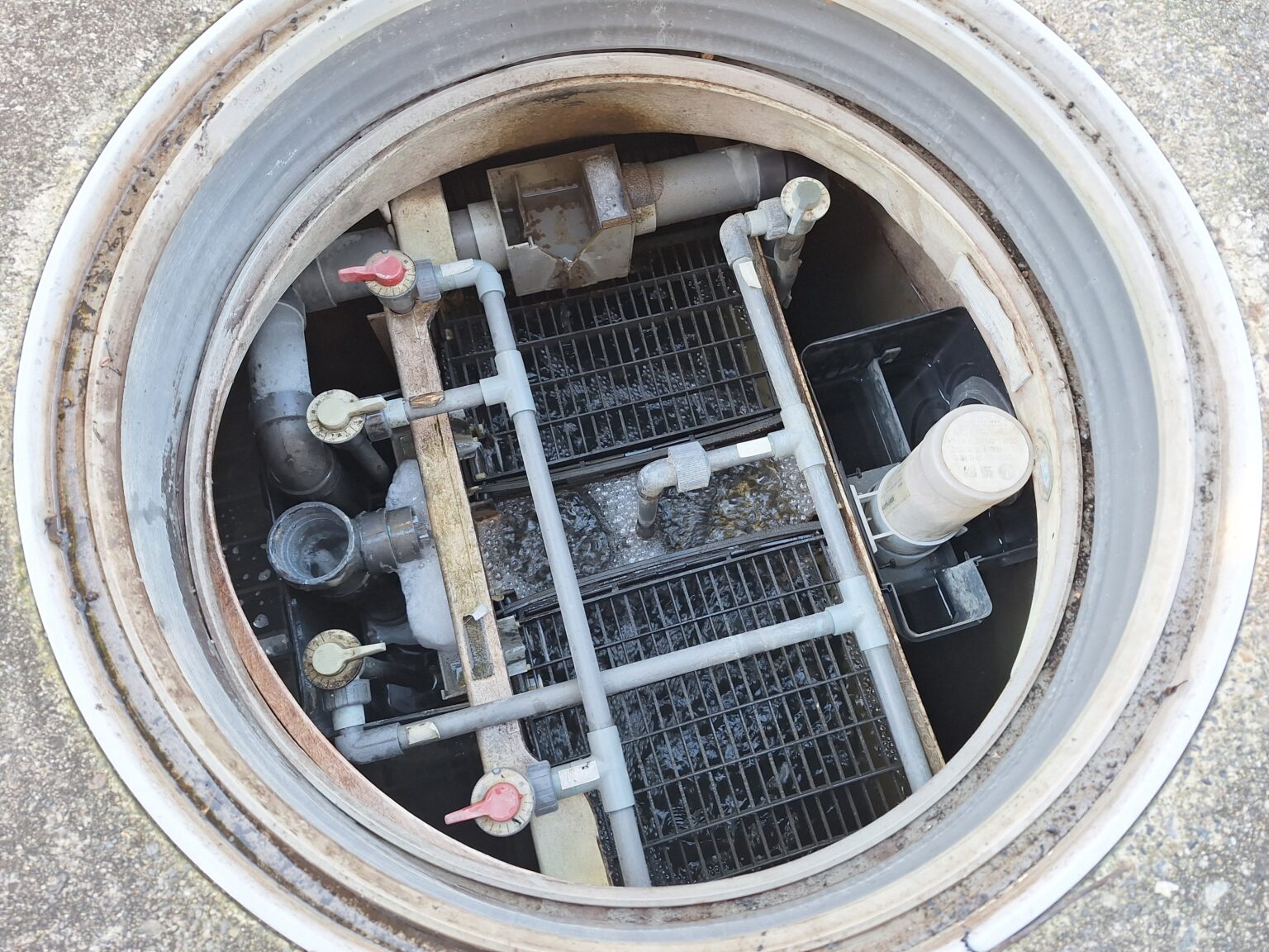 ニッコー 浄化槽 NSR-7型 | 初心者のための浄化槽管理士 実践ガイド | 浄化槽ワークス